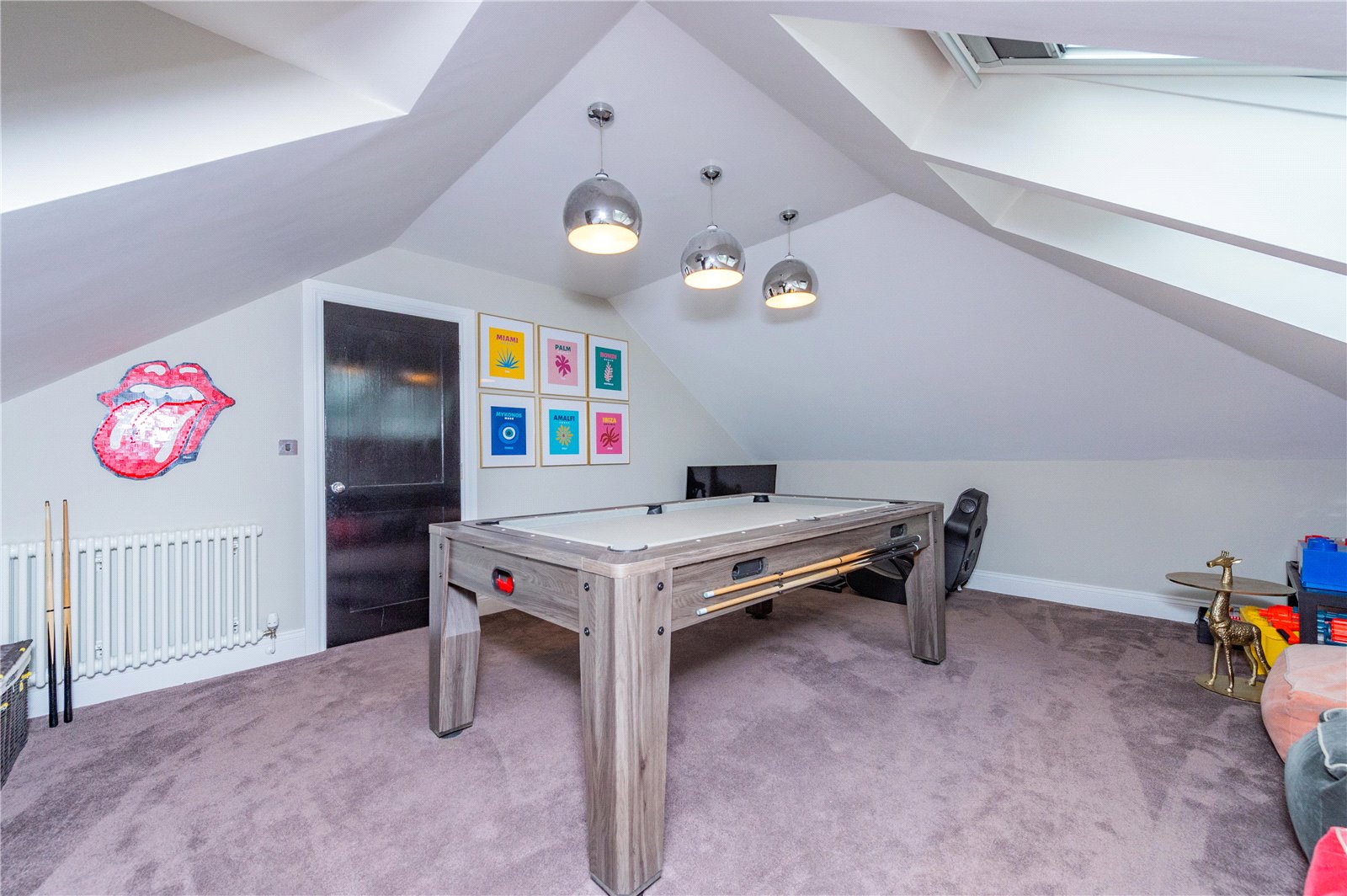 Calcot House, London Road - Balfours