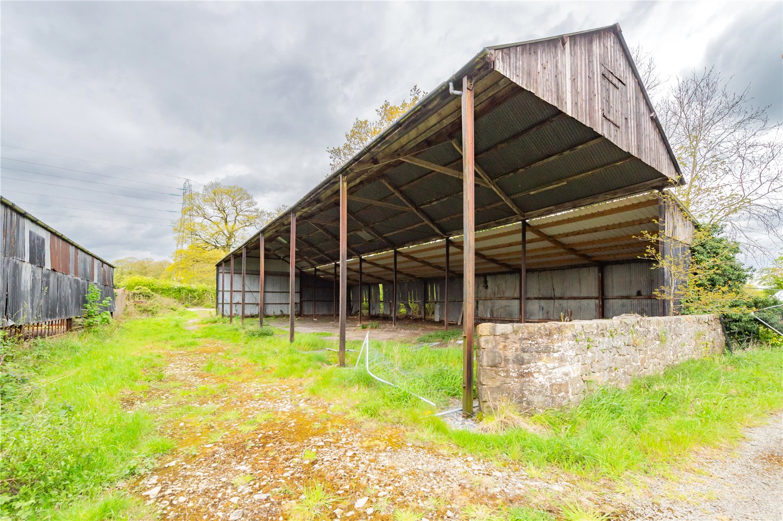 Pentrewern Farm, Gobowen - Balfours