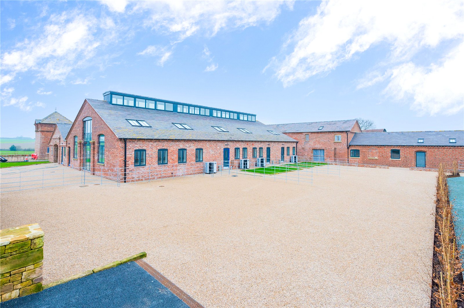 7 Castle Barns, Acton Burnell - Balfours
