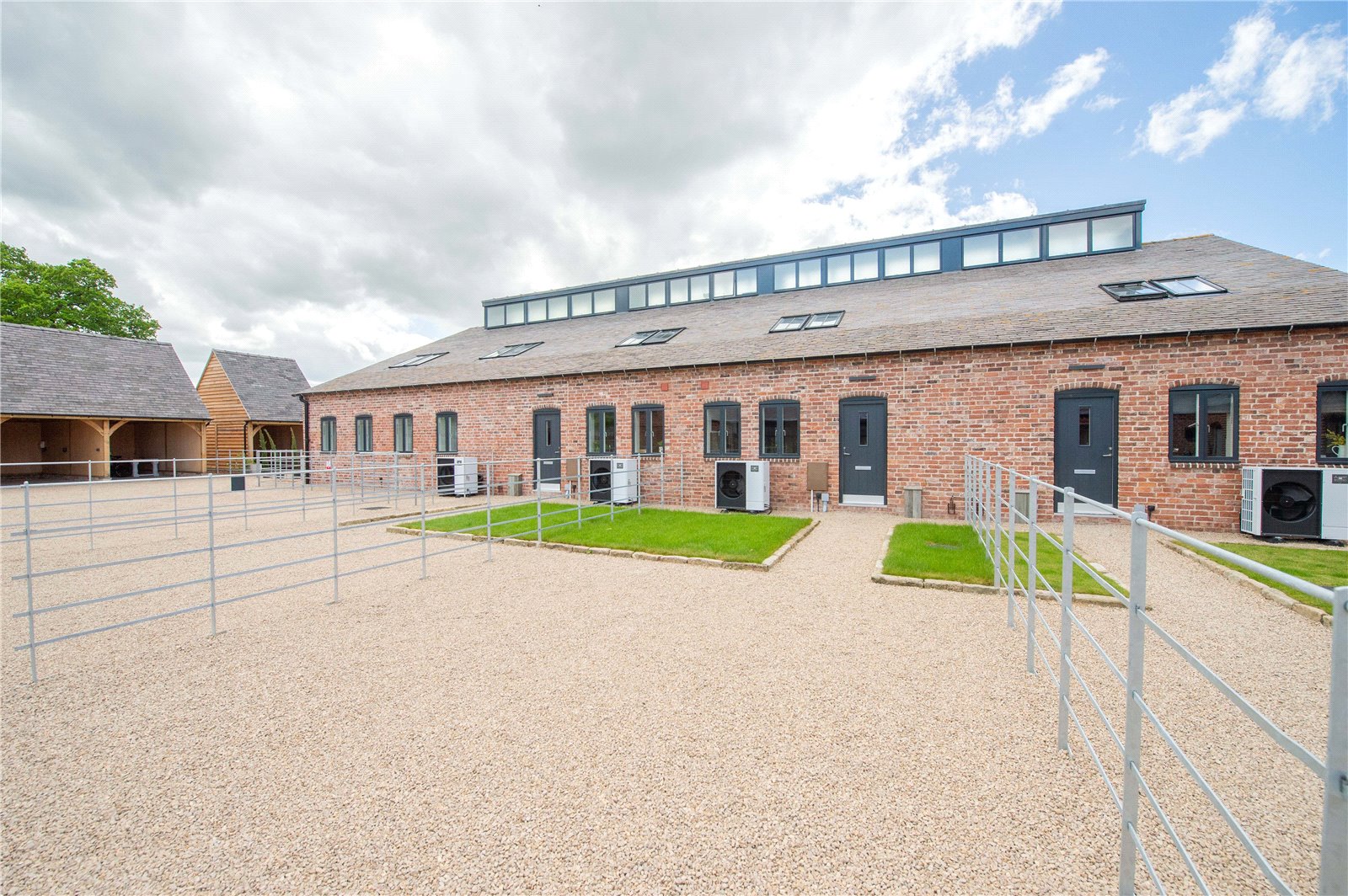 7 Castle Barns, Acton Burnell - Balfours